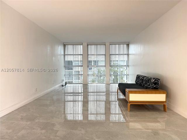 Luxury apartment complex for rent in Hallandale, United States