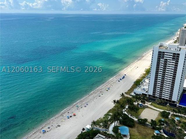 Luxury apartment complex for rent in Hallandale, United States