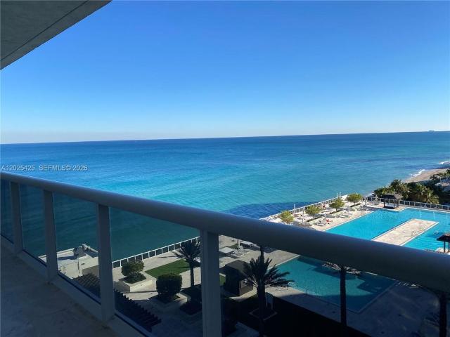 Luxury apartment complex for rent in Hallandale, United States