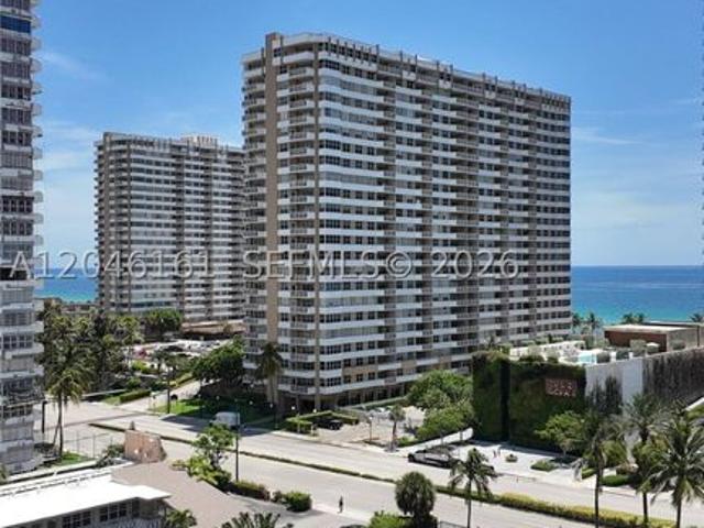 Luxury apartment complex for rent in Hallandale, United States