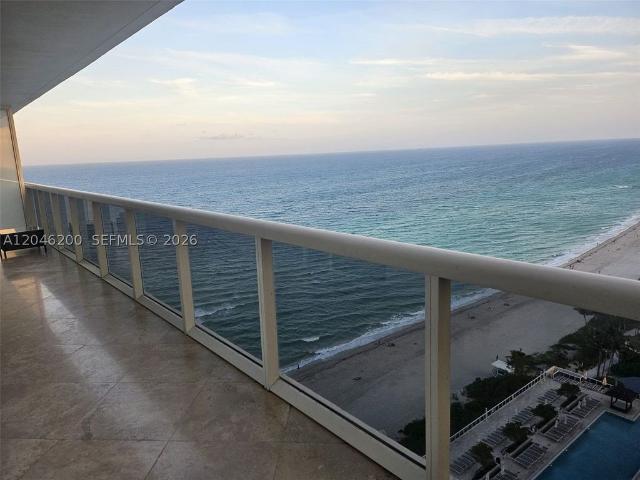 Luxury apartment complex for rent in Hallandale, United States