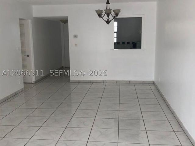 Luxury apartment complex for rent in Hallandale, United States