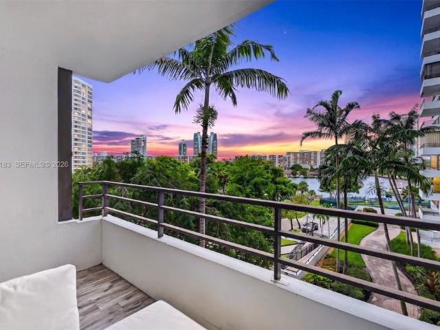 Luxury apartment complex for rent in Hallandale, United States