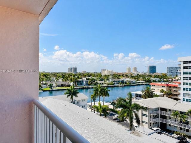 Luxury apartment complex for rent in Hallandale, Florida