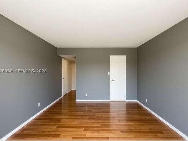 Luxury apartment complex for rent in Hallandale, Florida