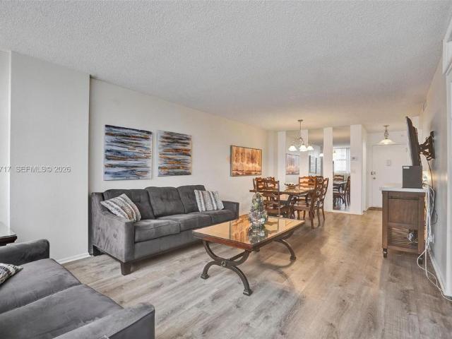 Luxury apartment complex for rent in Hallandale, Florida