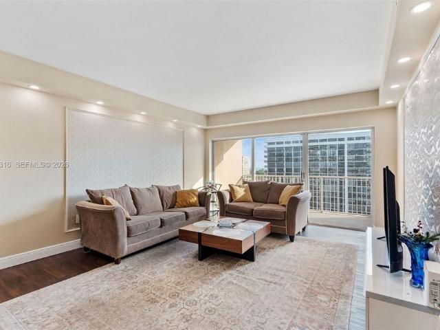 Luxury apartment complex for rent in Hallandale, Florida