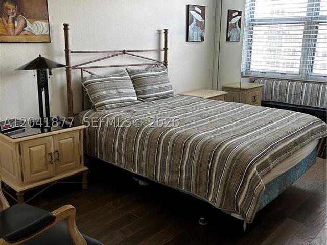 Luxury apartment complex for rent in Hallandale, Florida