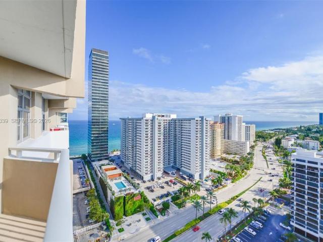 Luxury apartment complex for rent in Hallandale, Florida
