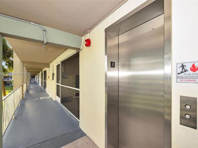 Luxury apartment complex for rent in Hallandale, Florida