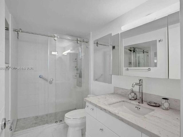 Luxury apartment complex for rent in Hallandale, Florida