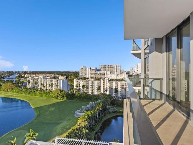 Luxury apartment complex for rent in Hallandale, Florida