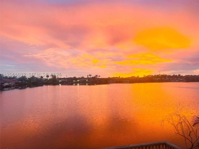 Luxury apartment complex for rent in Hialeah, United States