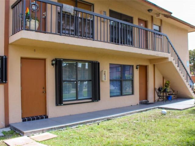 Luxury apartment complex for rent in Hialeah, United States
