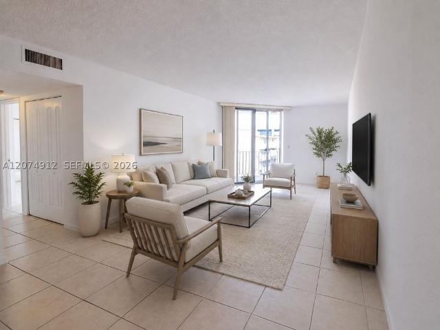 Luxury apartment complex for rent in Hialeah, Florida
