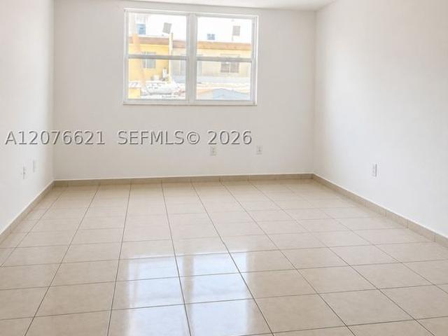 Luxury apartment complex for rent in Hialeah, Florida