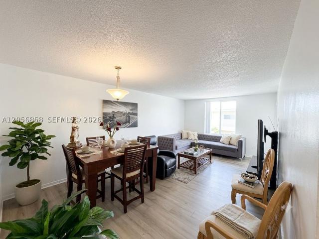 Luxury apartment complex for rent in Hialeah, Florida