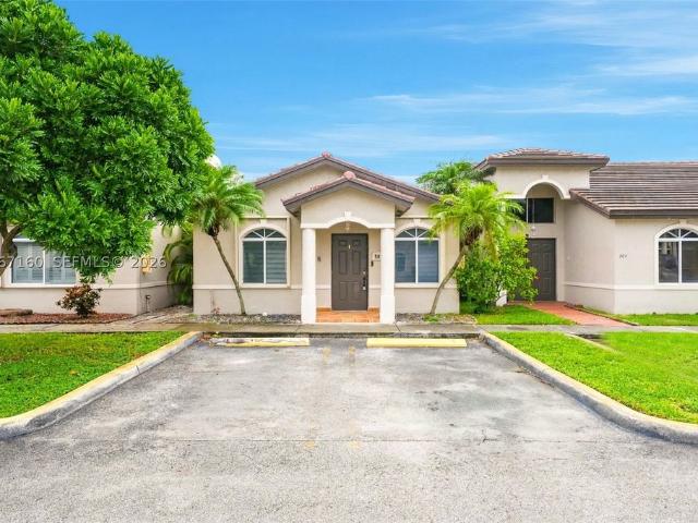 Luxury apartment complex for rent in Hialeah, Florida
