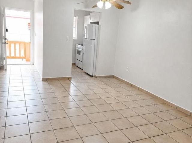 Luxury apartment complex for rent in Hialeah, Florida
