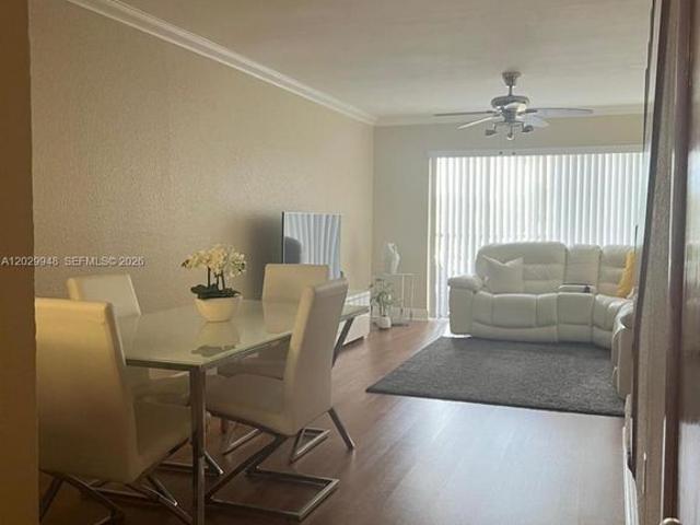 Luxury apartment complex for rent in Hialeah, Florida