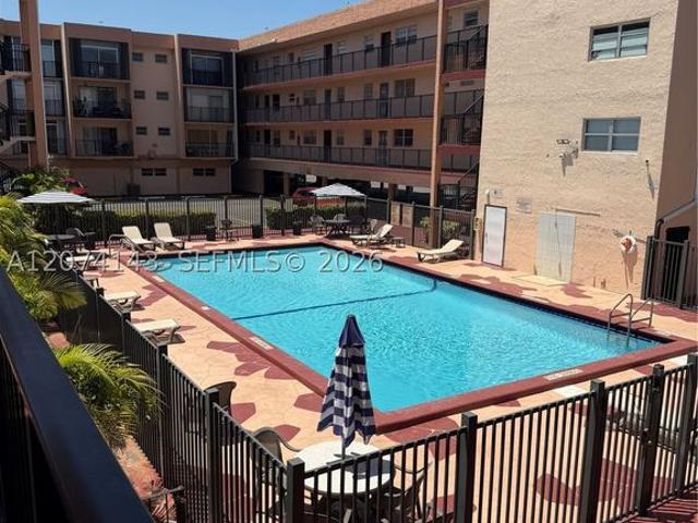 Luxury apartment complex for rent in Hialeah, Florida