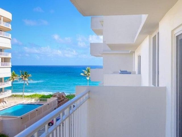Luxury apartment complex for rent in Highland Beach, Florida