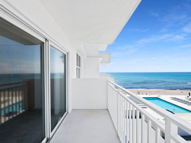 Luxury apartment complex for rent in Highland Beach, Florida