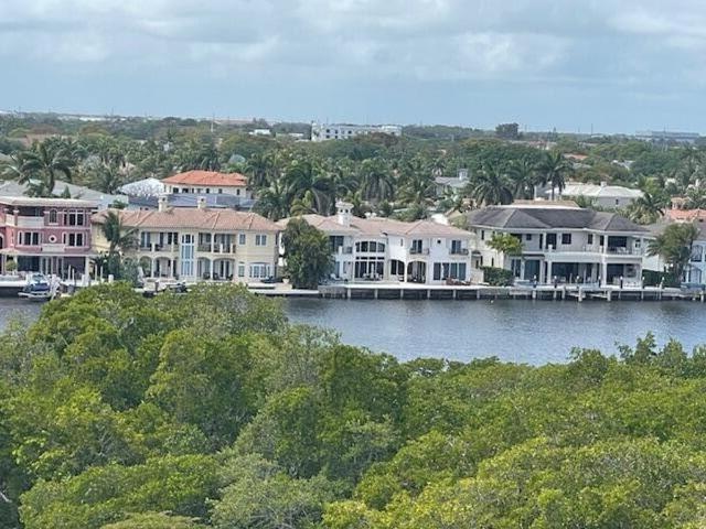 Luxury apartment complex for rent in Highland Beach, Florida