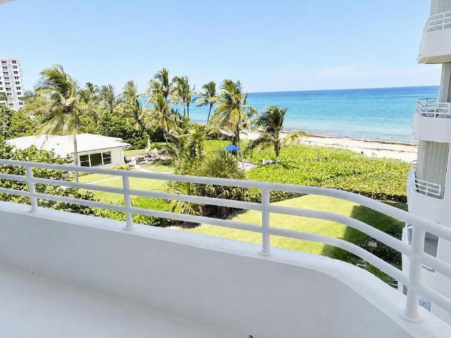 Luxury apartment complex for rent in Highland Beach, Florida