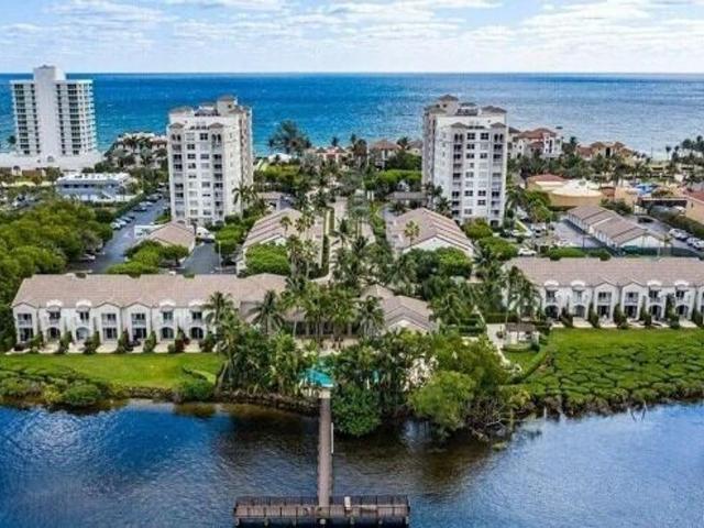 Luxury apartment complex for rent in Highland Beach, United States