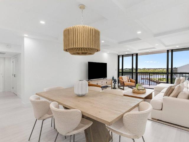 Luxury apartment complex for rent in Highland Beach, United States