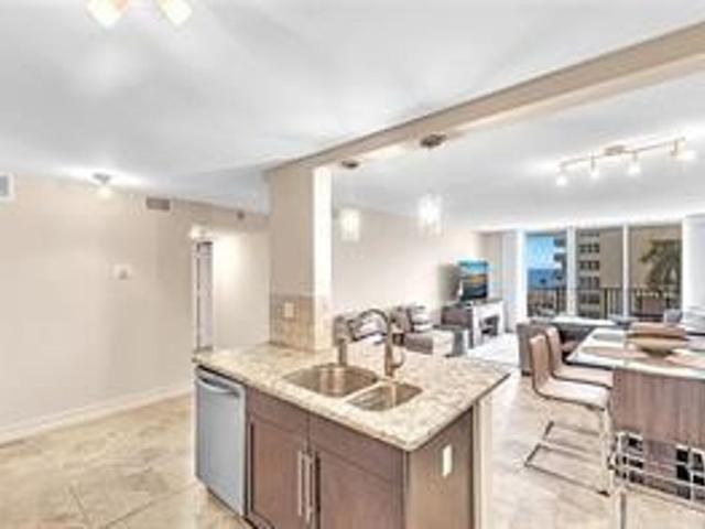 Luxury apartment complex for rent in Hillsboro Beach, Florida