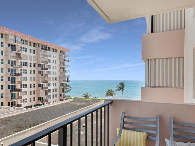 Luxury apartment complex for rent in Hillsboro Beach, Florida