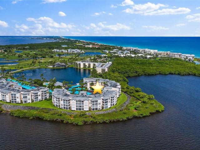 Luxury apartment complex for rent in Hutchinson Island South, United States