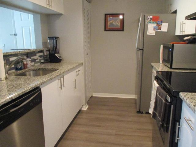 Luxury apartment complex for rent in Hypoluxo, Florida