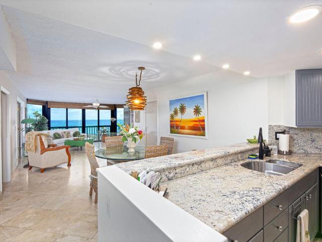 Luxury apartment complex for rent in Jensen Beach, Florida