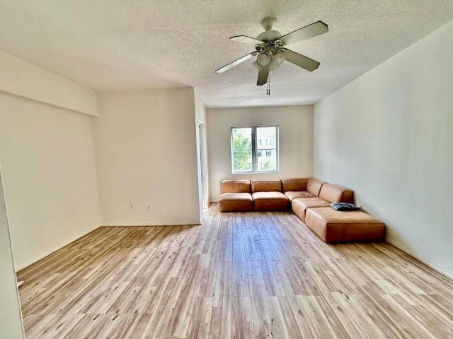 Luxury apartment complex for rent in Jupiter, United States