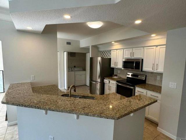 Luxury apartment complex for rent in Jupiter, United States