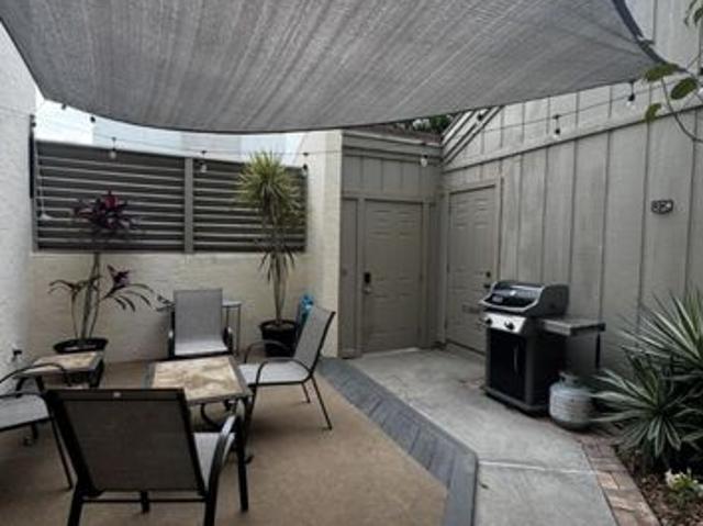 Luxury apartment complex for rent in Jupiter, United States