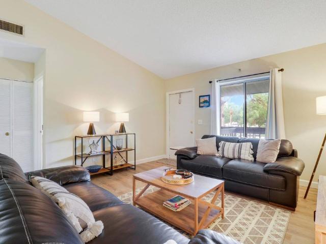 Luxury apartment complex for rent in Jupiter, United States