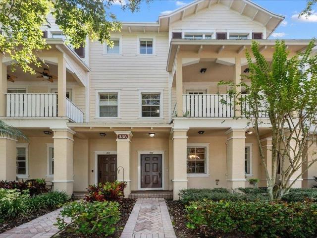 Luxury apartment complex for rent in Jupiter, United States