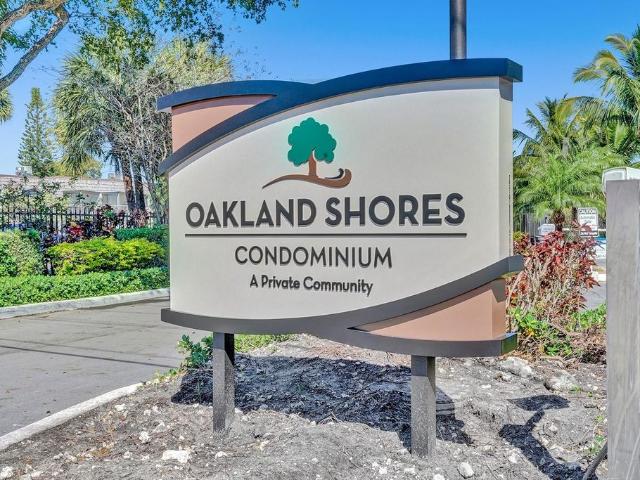 Luxury apartment complex for rent in Oakland Park, Florida