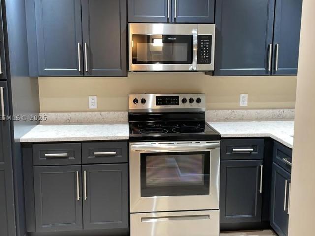 Luxury apartment complex for rent in Oakland Park, Florida