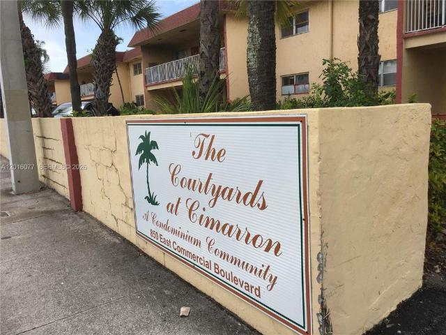 Luxury apartment complex for rent in Oakland Park, Florida