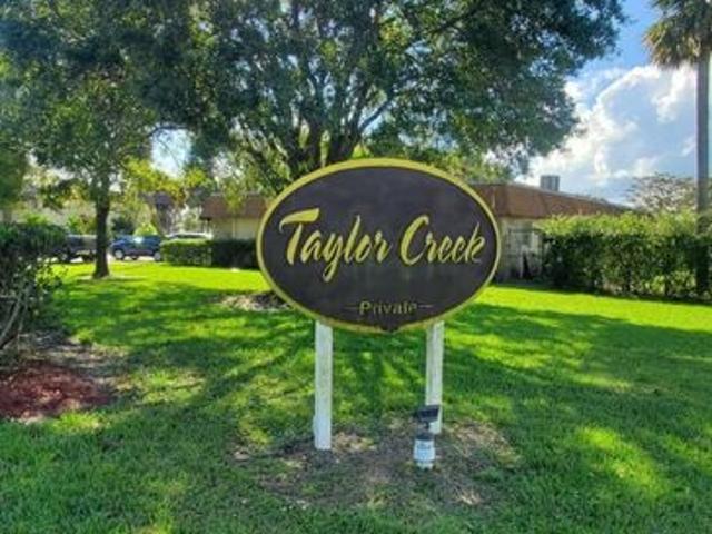 Luxury apartment complex for rent in Okeechobee, Florida