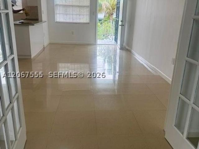 Luxury apartment complex for rent in Opa locka North historical, Florida