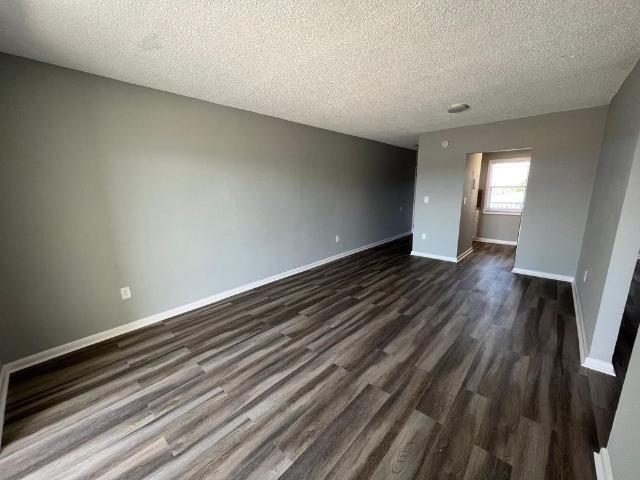 Luxury apartment complex for rent in Opa locka, Florida