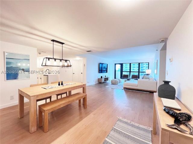 Luxury apartment complex for rent in Lauderdale by the sea, Florida