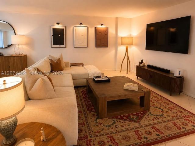 Luxury apartment complex for rent in Lauderdale by the sea, United States