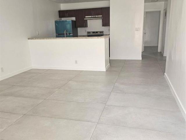 Luxury apartment complex for rent in Lauderhill, United States